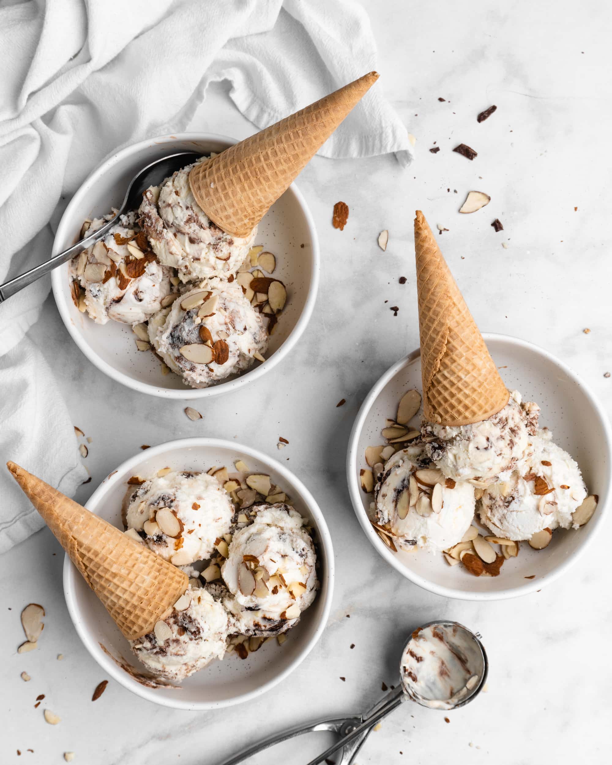 No Churn Almond Mocha Swirl Ice Cream - Food Duchess