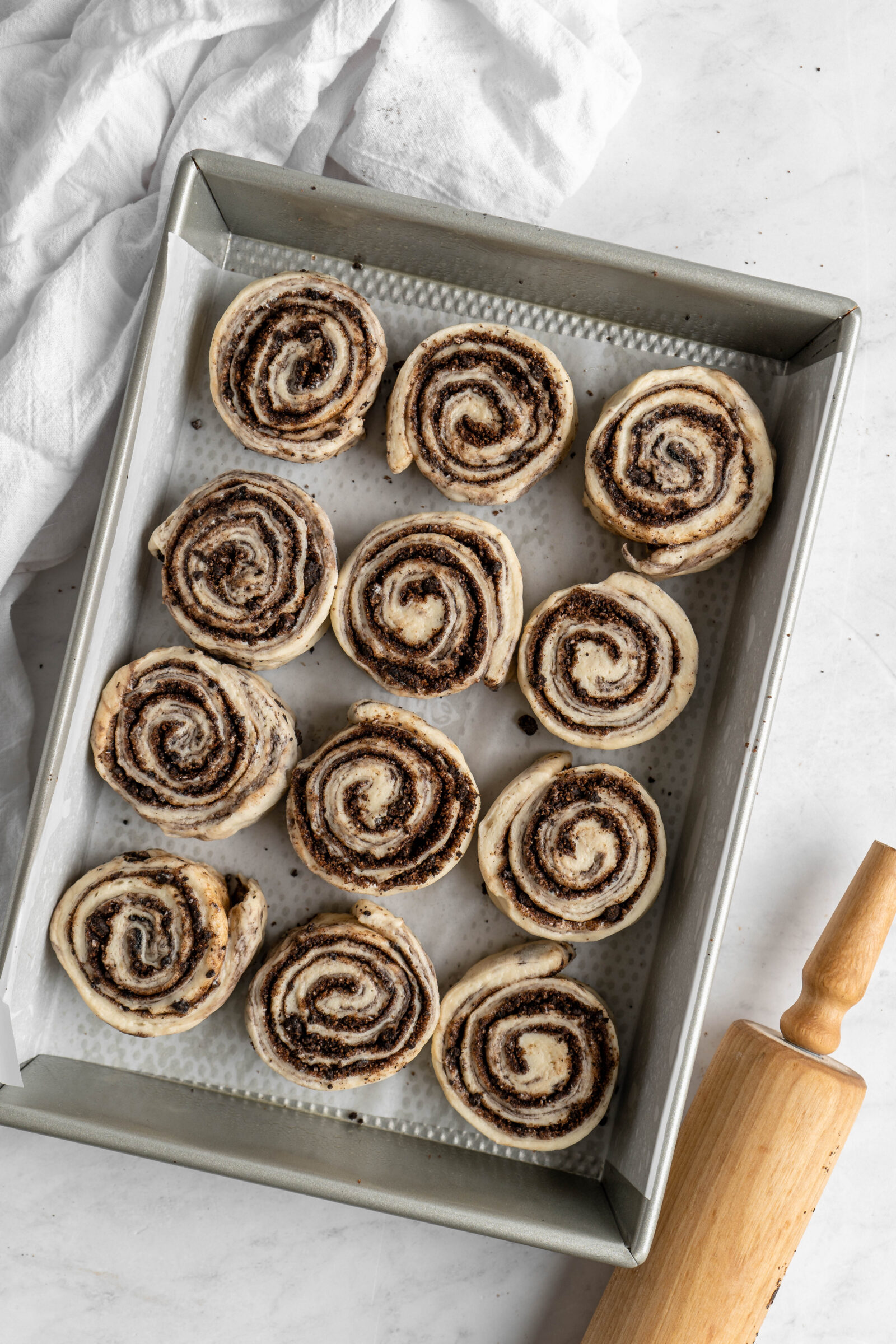 The ULTIMATE Oreo Cookies and Cream Cinnamon Rolls - Food Duchess